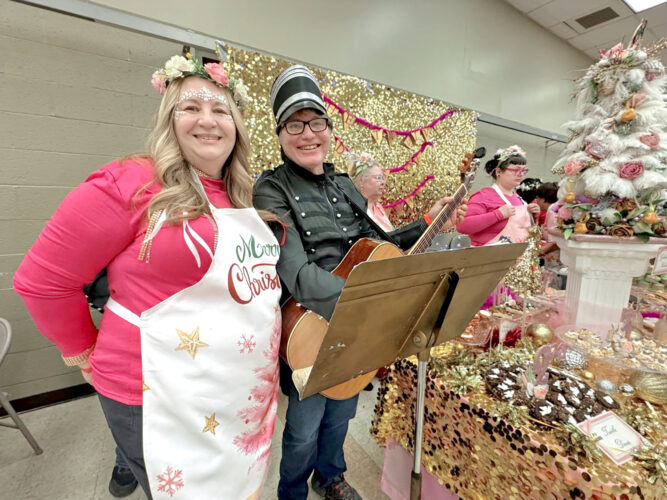 Cookie table community attempts record - Weirton Daily Times